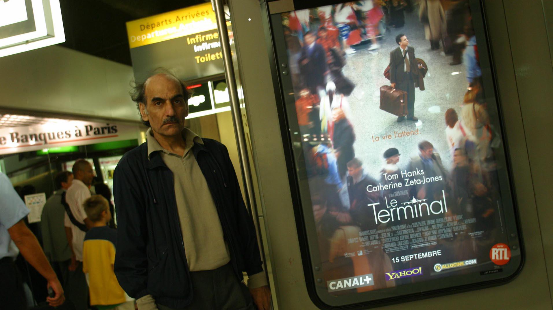 Man Who Inspired Steven Spielberg's 'The Terminal' Movie Dies At Paris ...