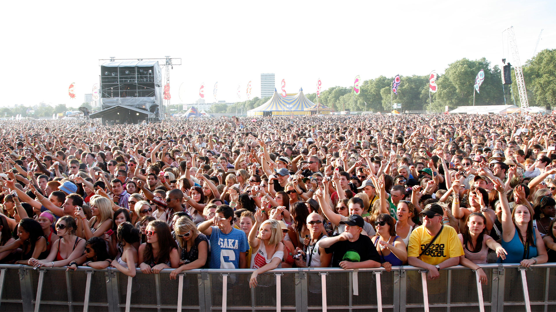 Watch The Unforgettable Moment When Stadium Goers Burst Into ...